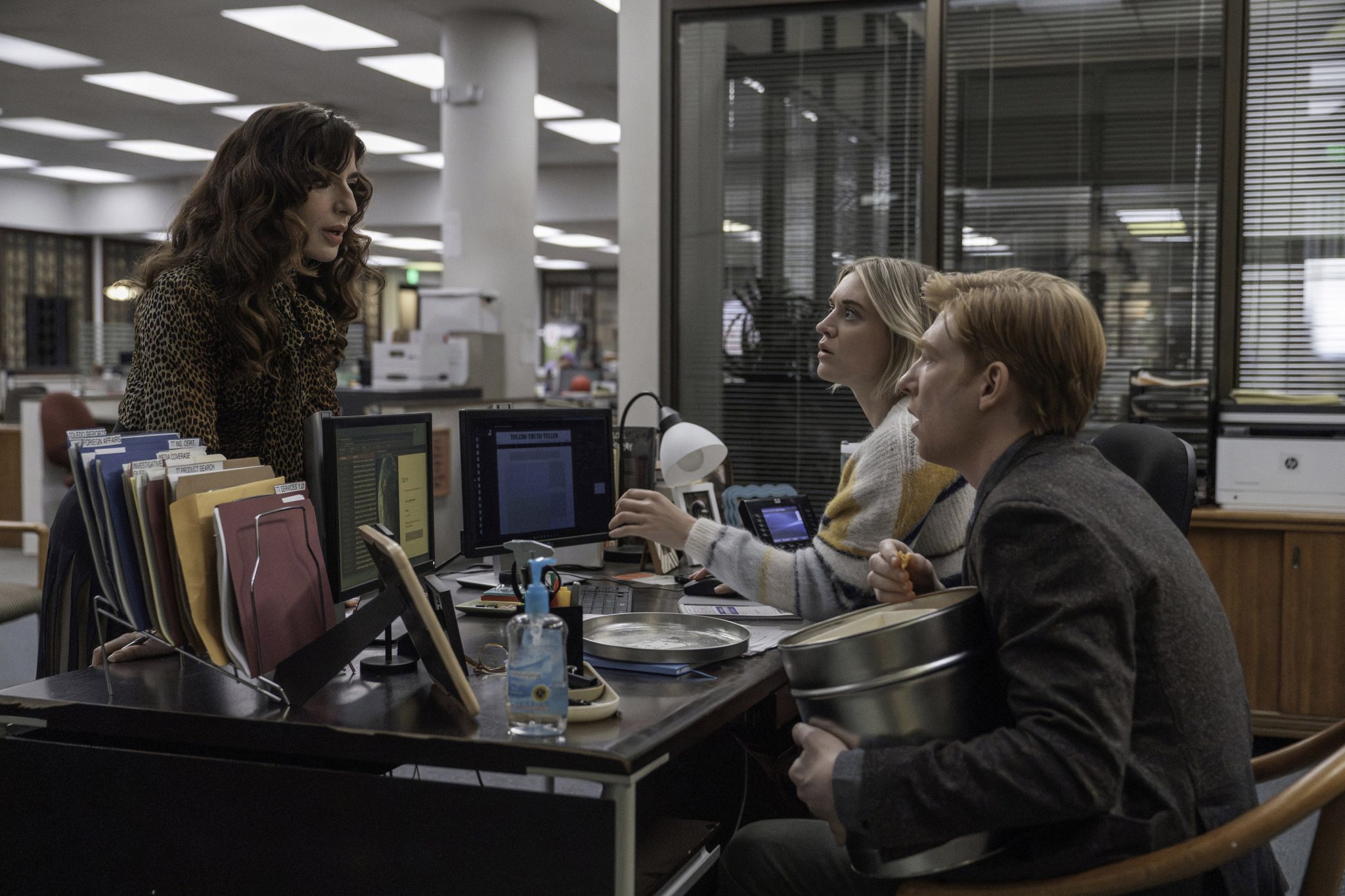 Dentro la Tv: Su Sky la nuova serie “The Paper” con Sabrina ...